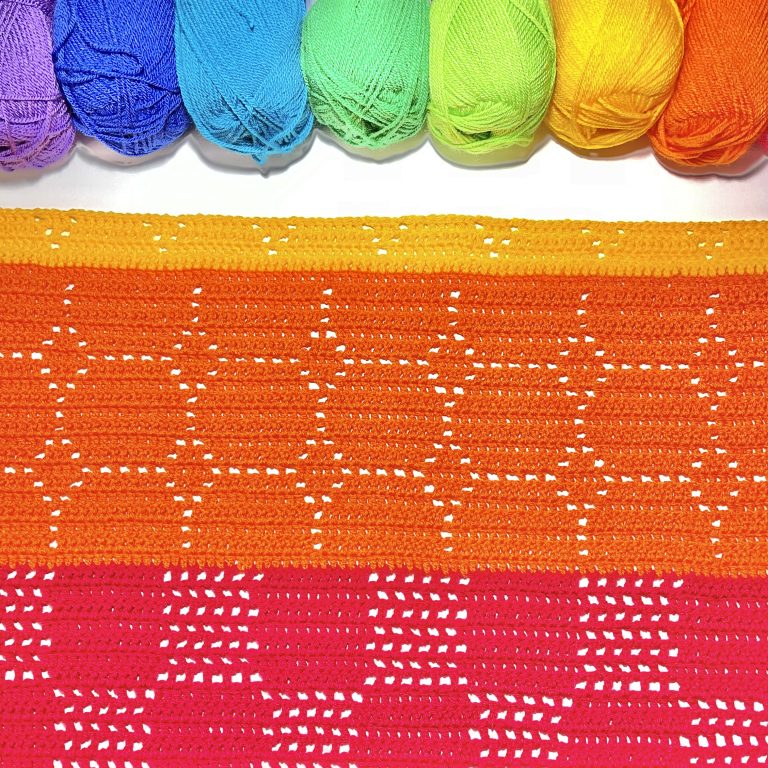 Gone Fishing – a FREE Filet Crochet Pattern – Mayhem & Majesty