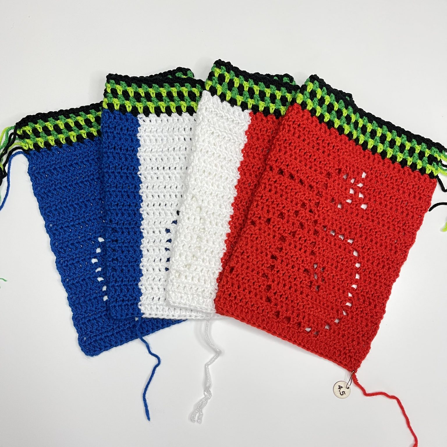 Gone Fishing – a FREE Filet Crochet Pattern – Mayhem & Majesty