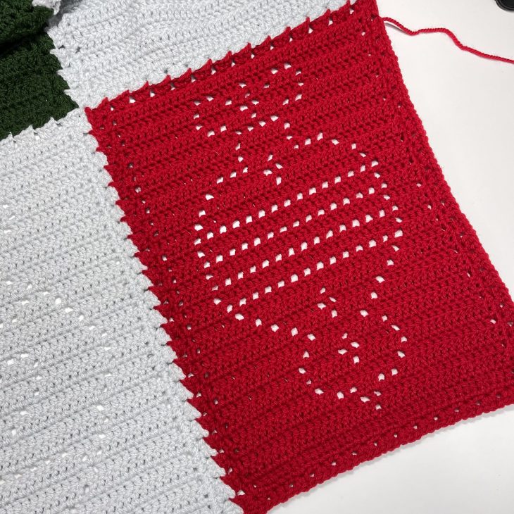 Concentric Granny Squares: Free Patterns – Mayhem & Majesty