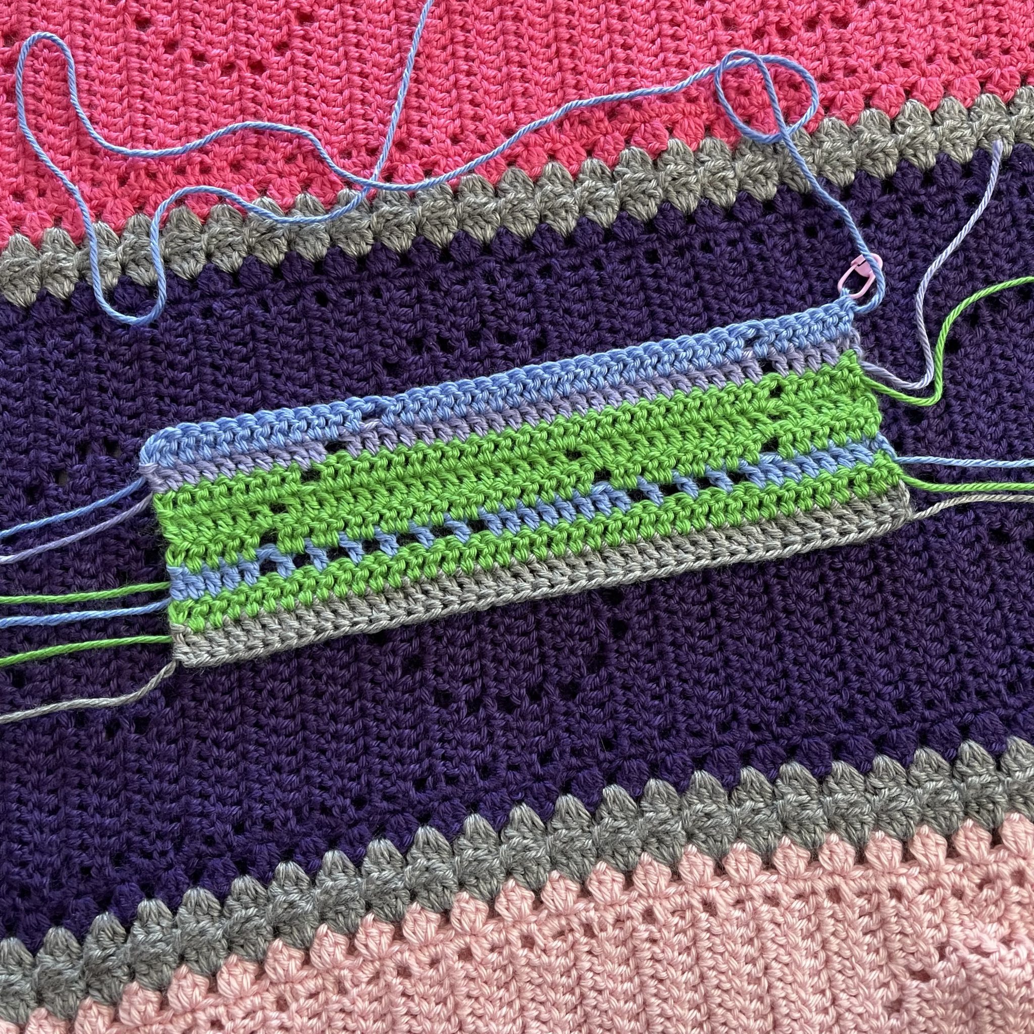 Ditch the Ch3: Use a Stacked Double Crochet – Mayhem & Majesty