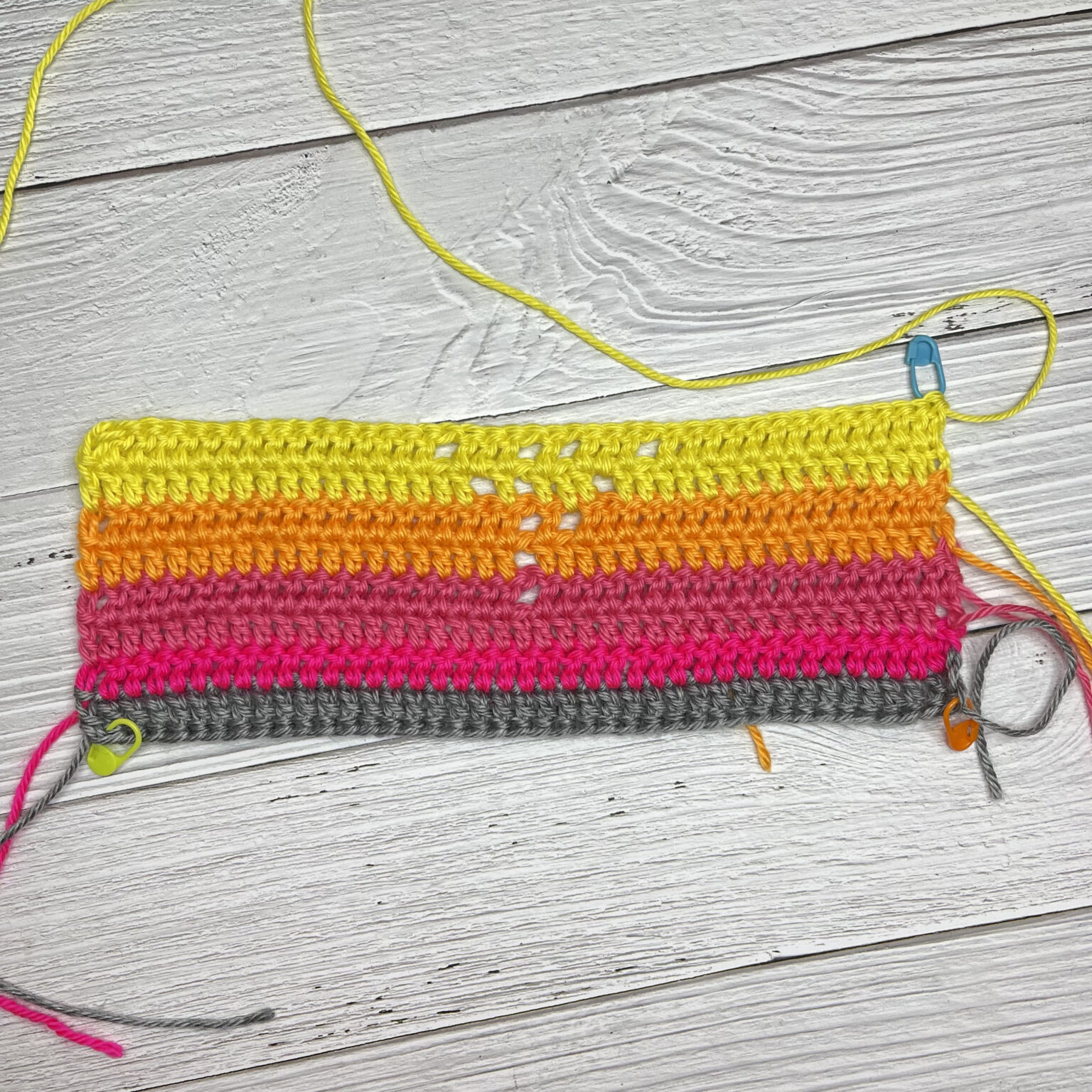 Gone Fishing – a FREE Filet Crochet Pattern – Mayhem & Majesty
