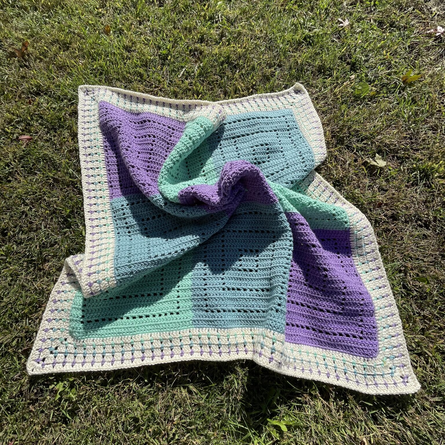 Boxed in Blocks – Mayhem & Majesty