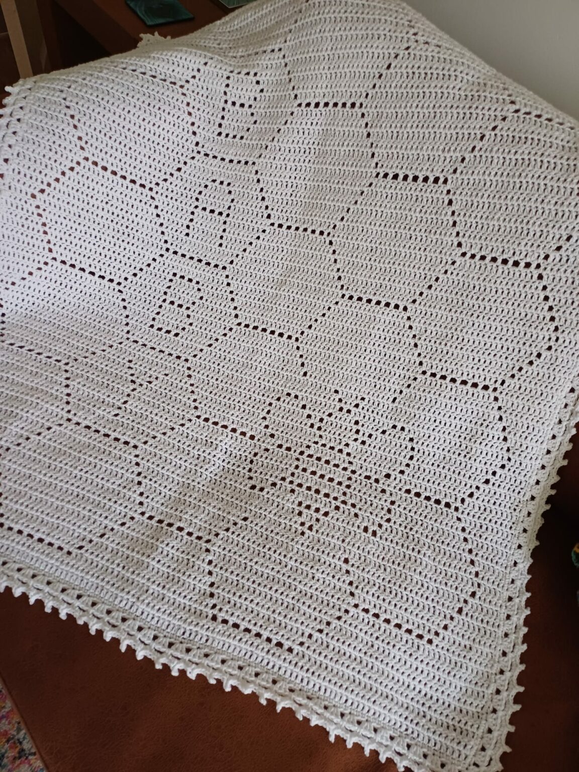 Baby Bee – Mayhem & Majesty